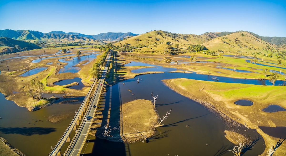 Drainage that makes a difference on Murray Valley Highway - Inside Water