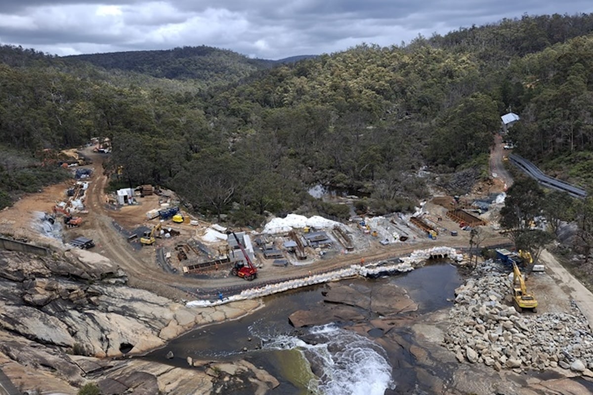 New Wellington Dam bridge supports access and regional tourism - Inside ...